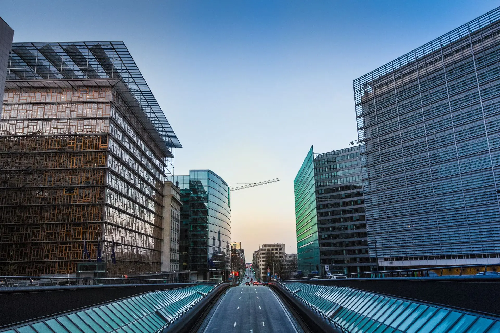 EY Belgium Invests in Talent, Sustainability and AI with a 4% Revenue ...